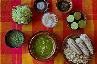 Pozolillo verde al estilo de Oponguio, Michoacán